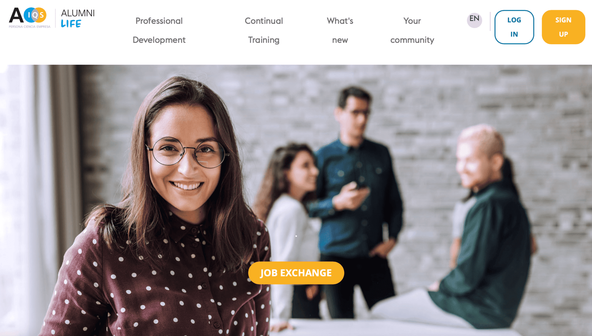 Salesforce Experience Cloud Use Cases: Top 4 + Real Examples